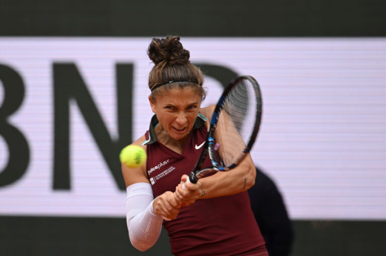 Roland Garros 2026 - Errani e Tagger vincono all'esordio in doppio - Il ...